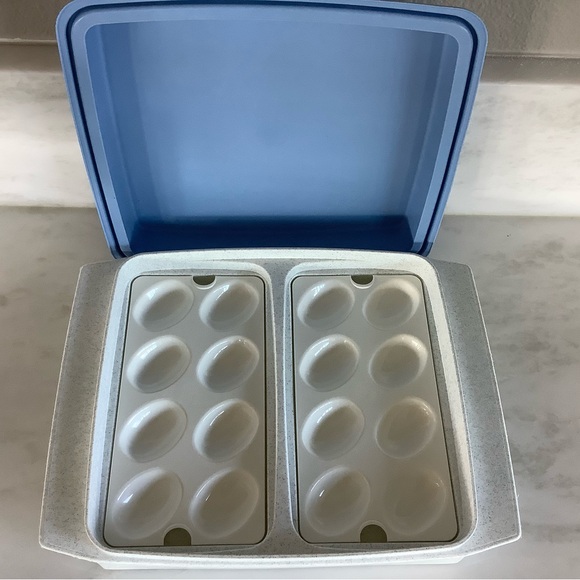 Tupperware | Kitchen | Vintage Tupperware Deviled Egg Keeper Carrier ...